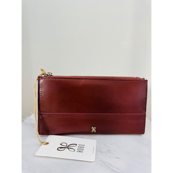 HOBO | Bags | Hobo Jill Large Bifold Polished Leather Wallet Chocolate ...